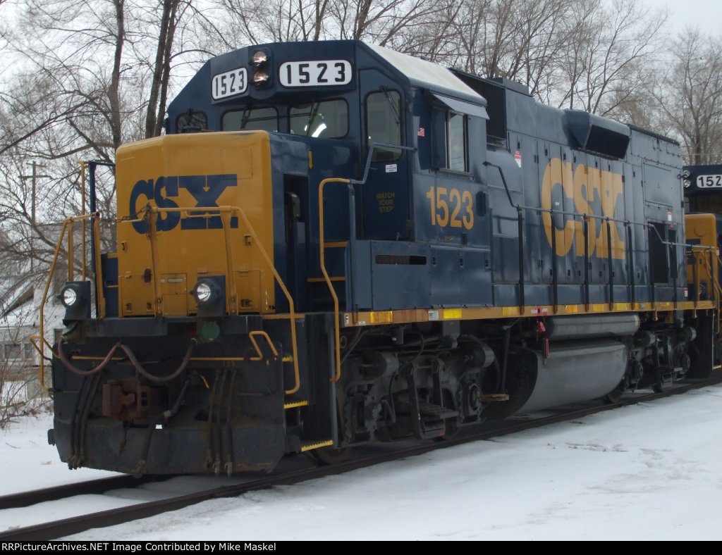 CSX 1523